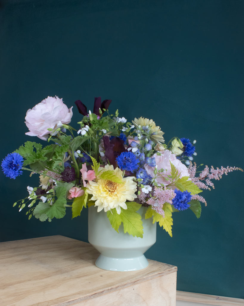 Advanced Floral Design: Vase Arrangement Color Study, June 2 – The Fernseed